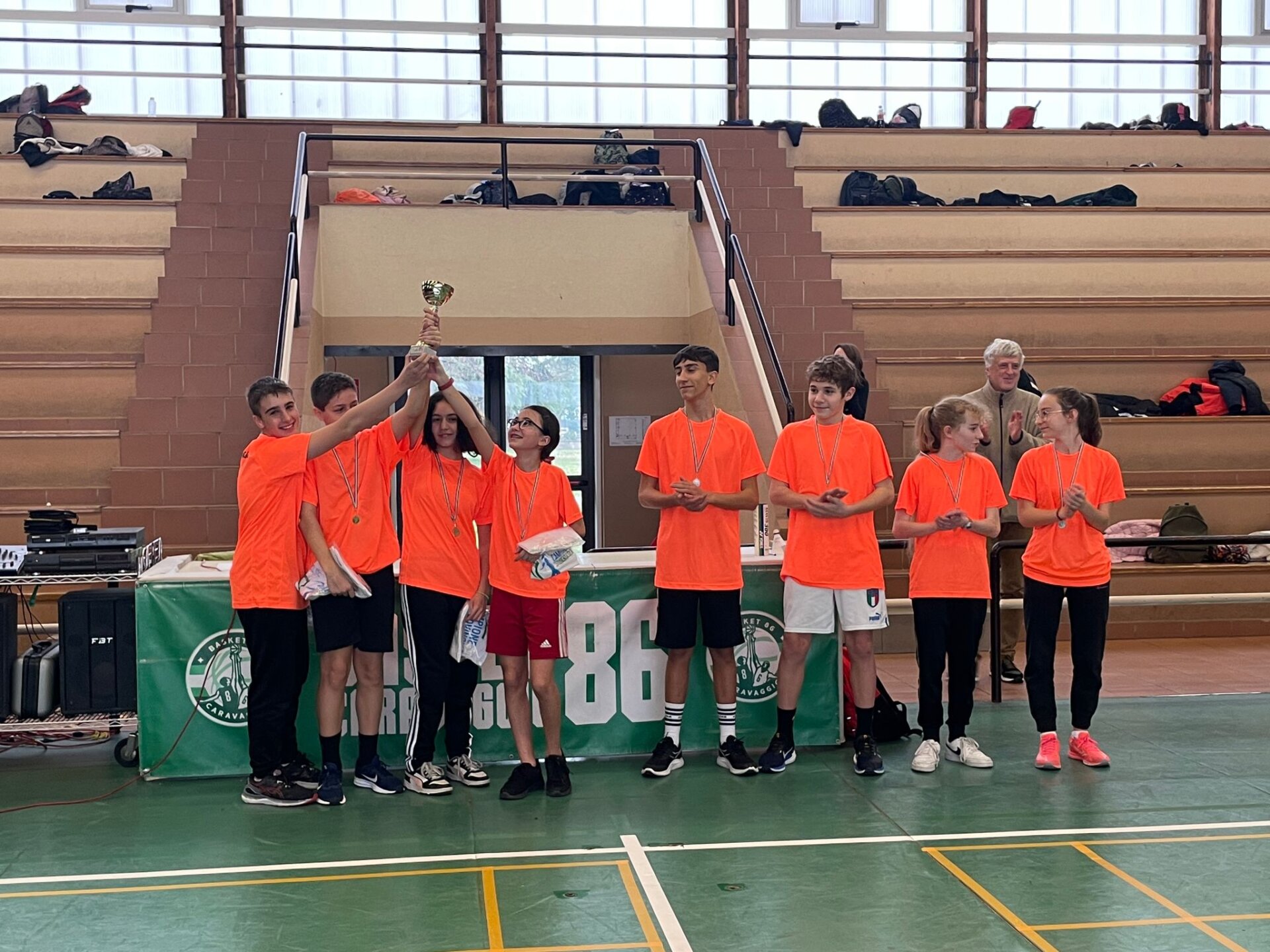 I Mastri Caravaggini trionfano agli Studenteschi di badminton - Prima ...