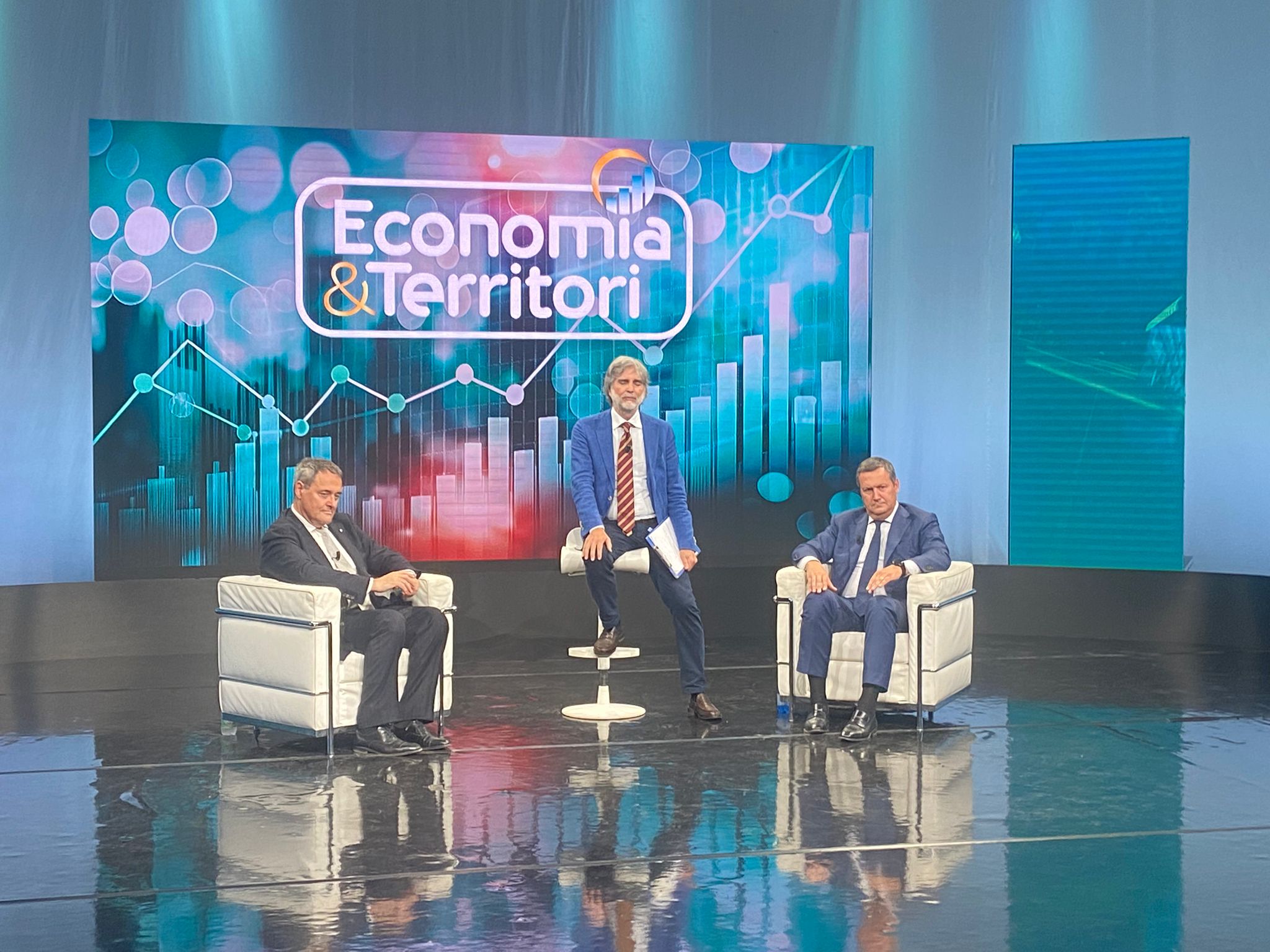 Fra sostenibilità e competitività: la transizione energetica su ...