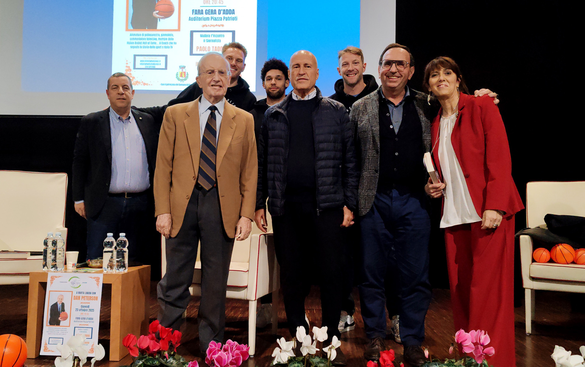 Atom's Nucleus Probed: New Electron Microscopy Method – Archyde