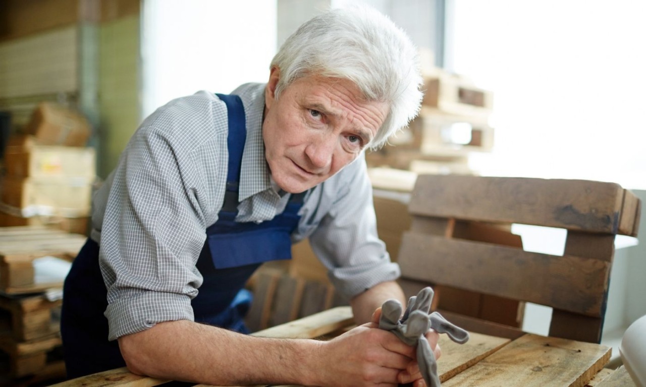 S'impenna il "lavoro vecchio" in provincia. aumentano over 65 e ...