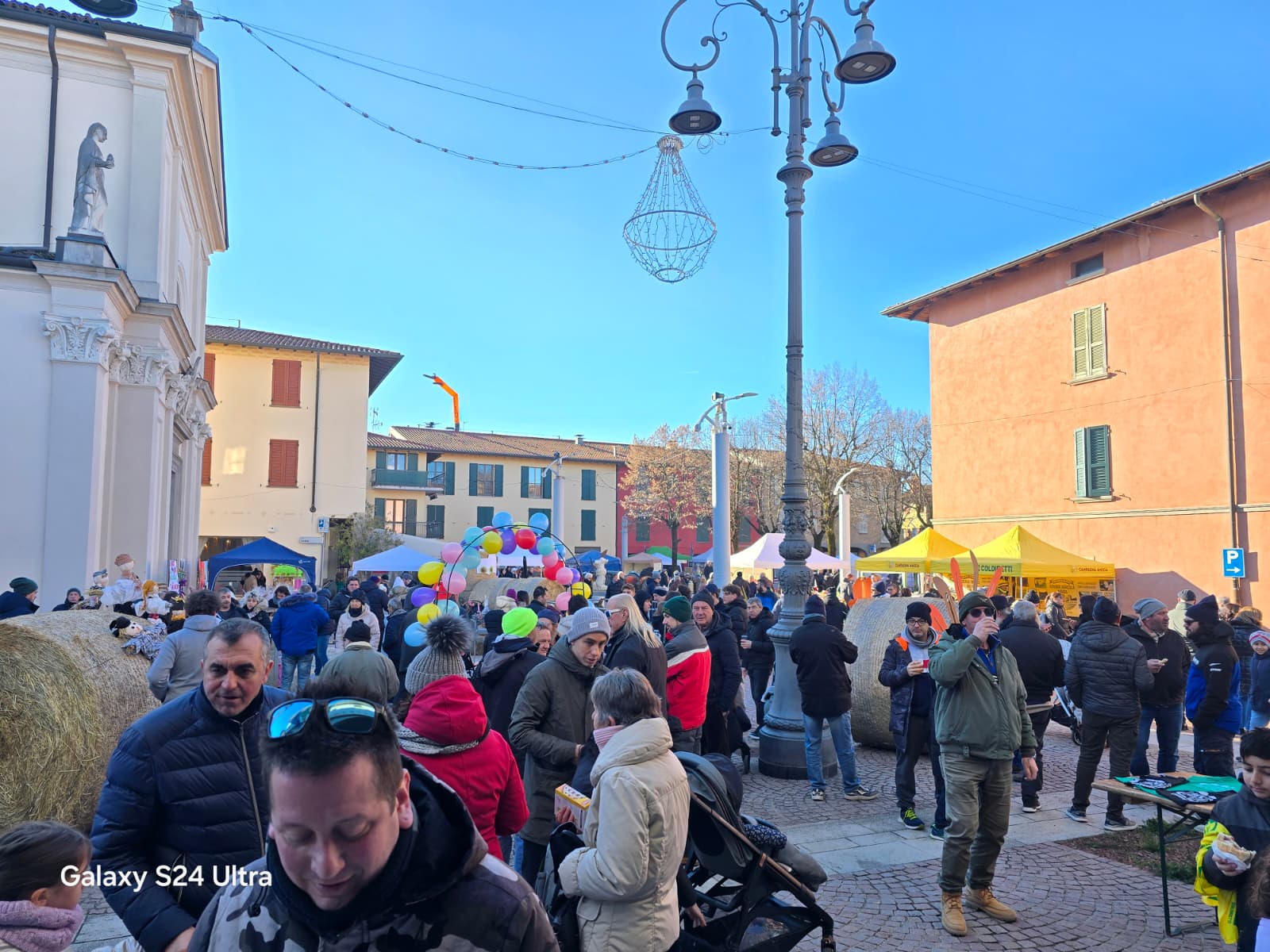 La Festa del Ringraziamento fa il botto: cento trattori sfilano in ...